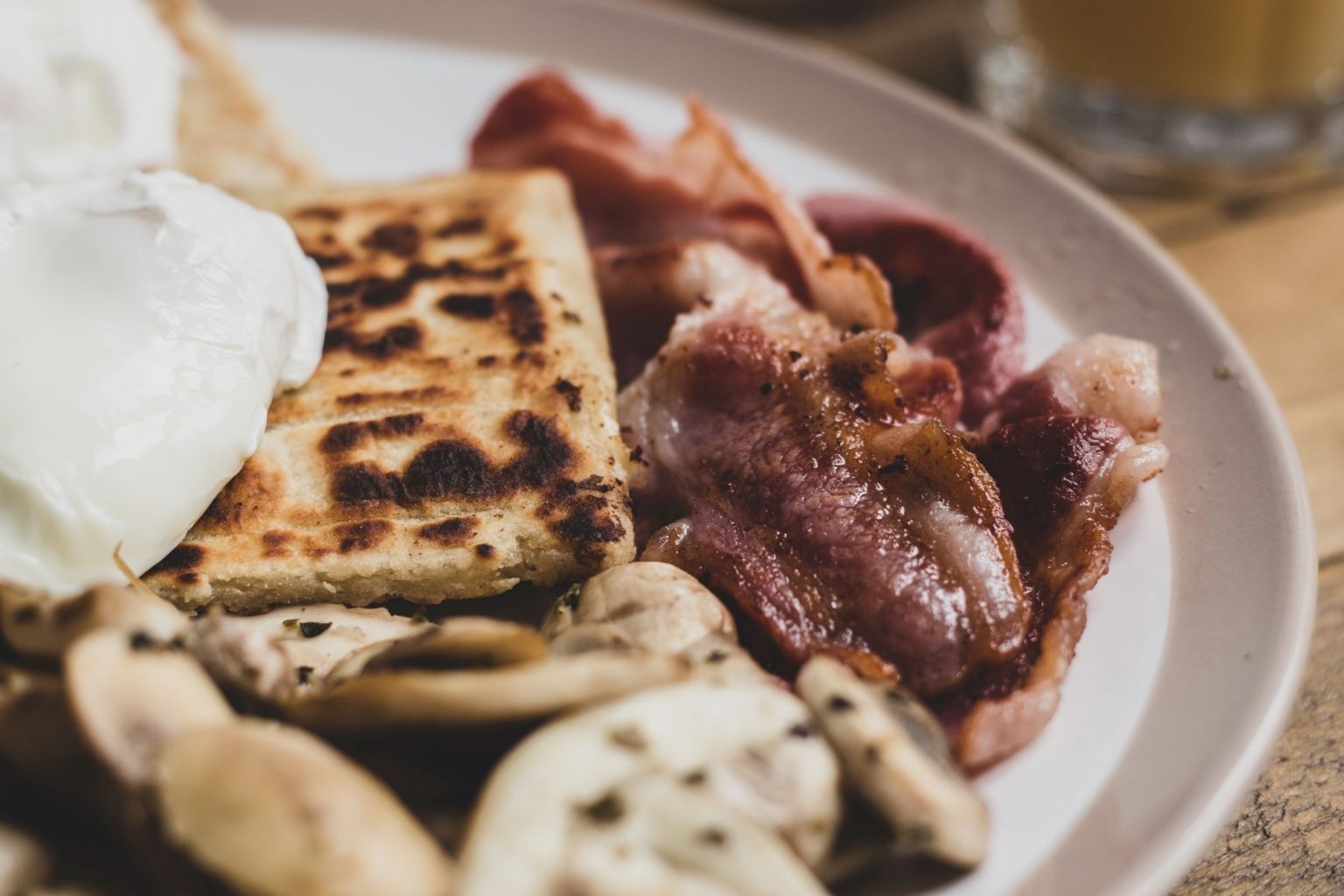 Ulster Fry : le petit-déjeuner traditionnel en Irlande du Nord - Vio ...