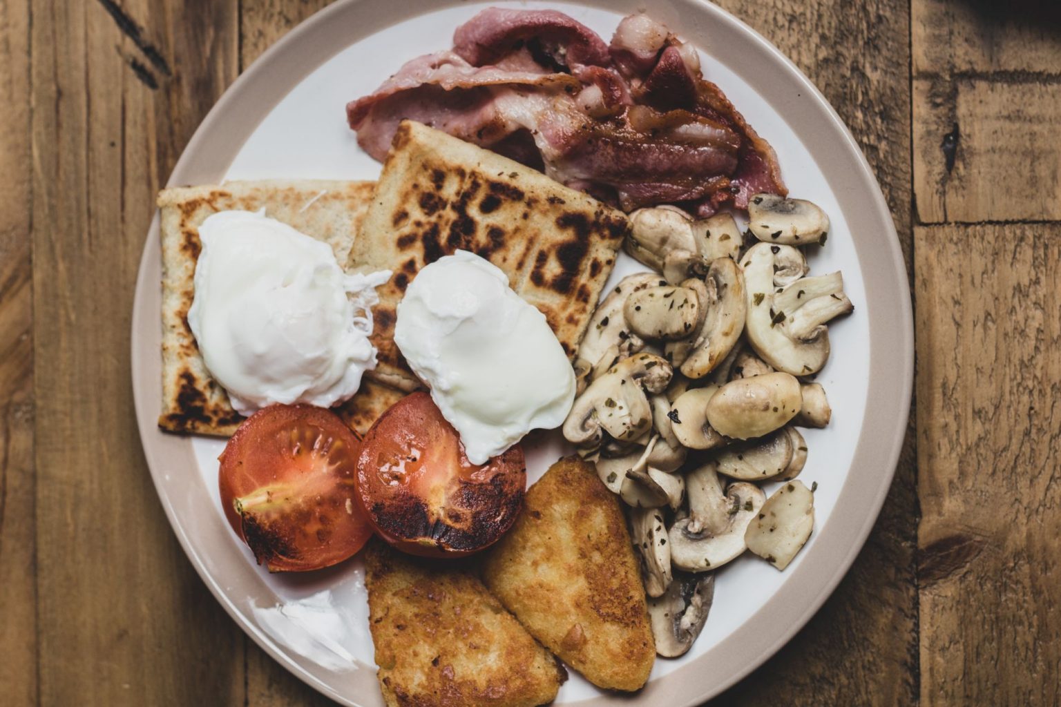 Ulster Fry : le petit-déjeuner traditionnel en Irlande du Nord - Vio ...